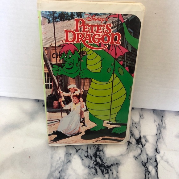 Disney | Media | Walt Disneys Petes Dragon A Vhs Clamshell | Poshmark